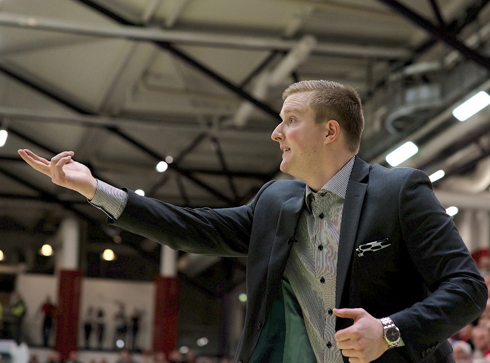 Toukokuun valmentaja: Joonas Iisalo